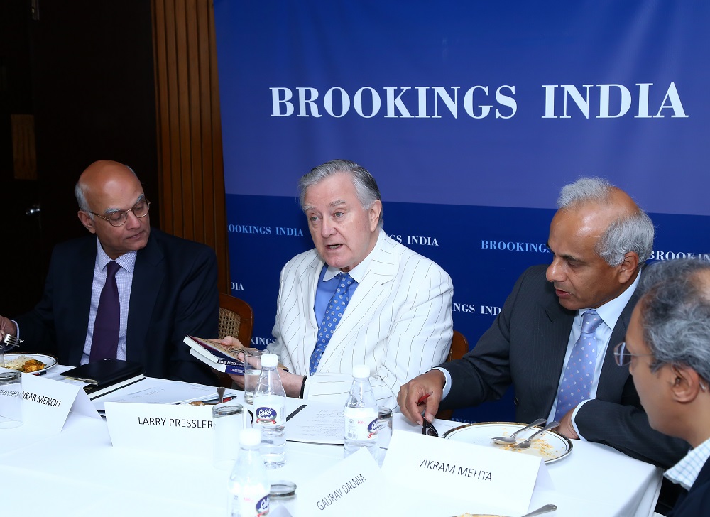 Discussion with Former US Senator Larry Pressler on U.S. elections ...