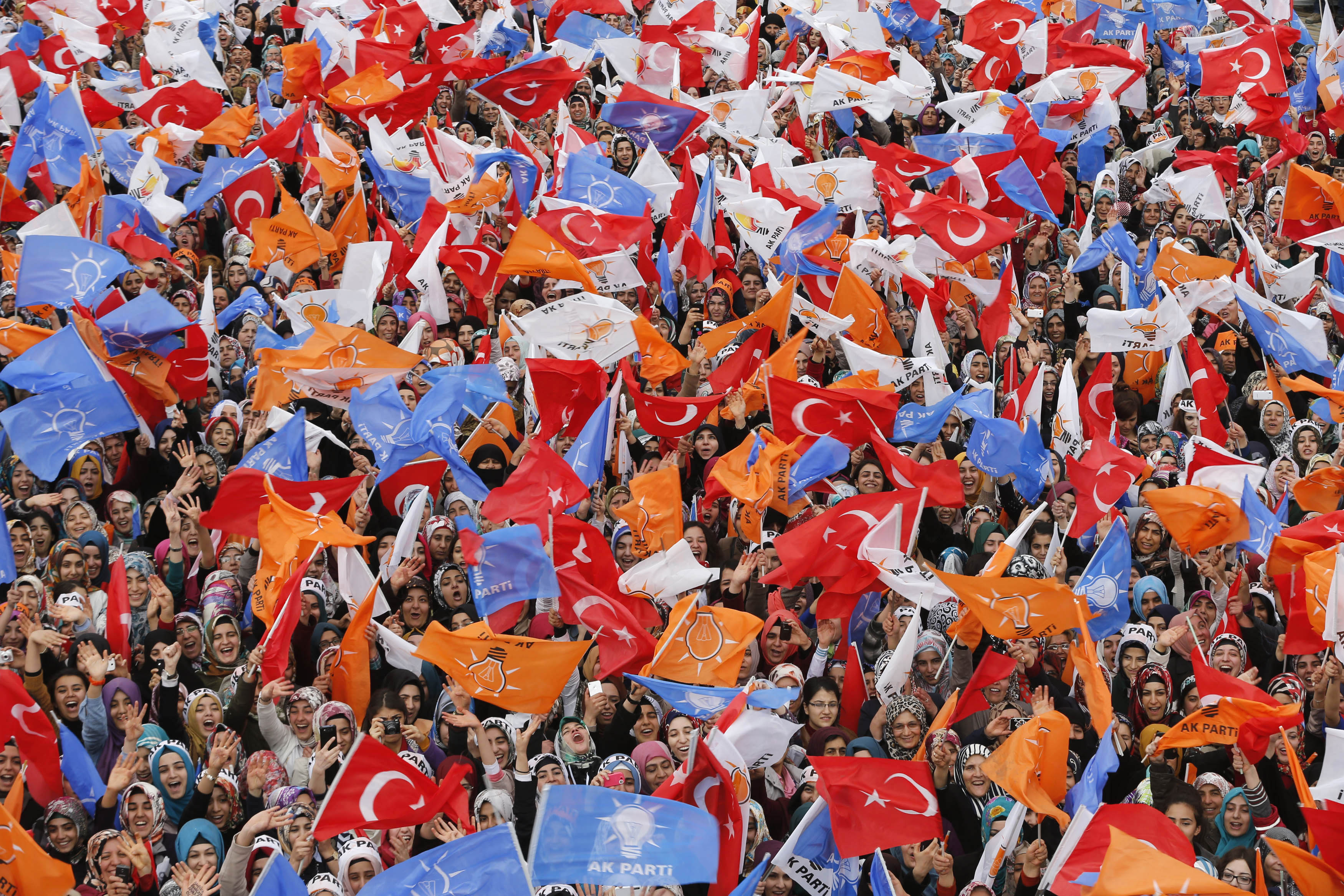 Turkey Goes to the Ballot Box: 2014 Municipal Elections and Beyond ...