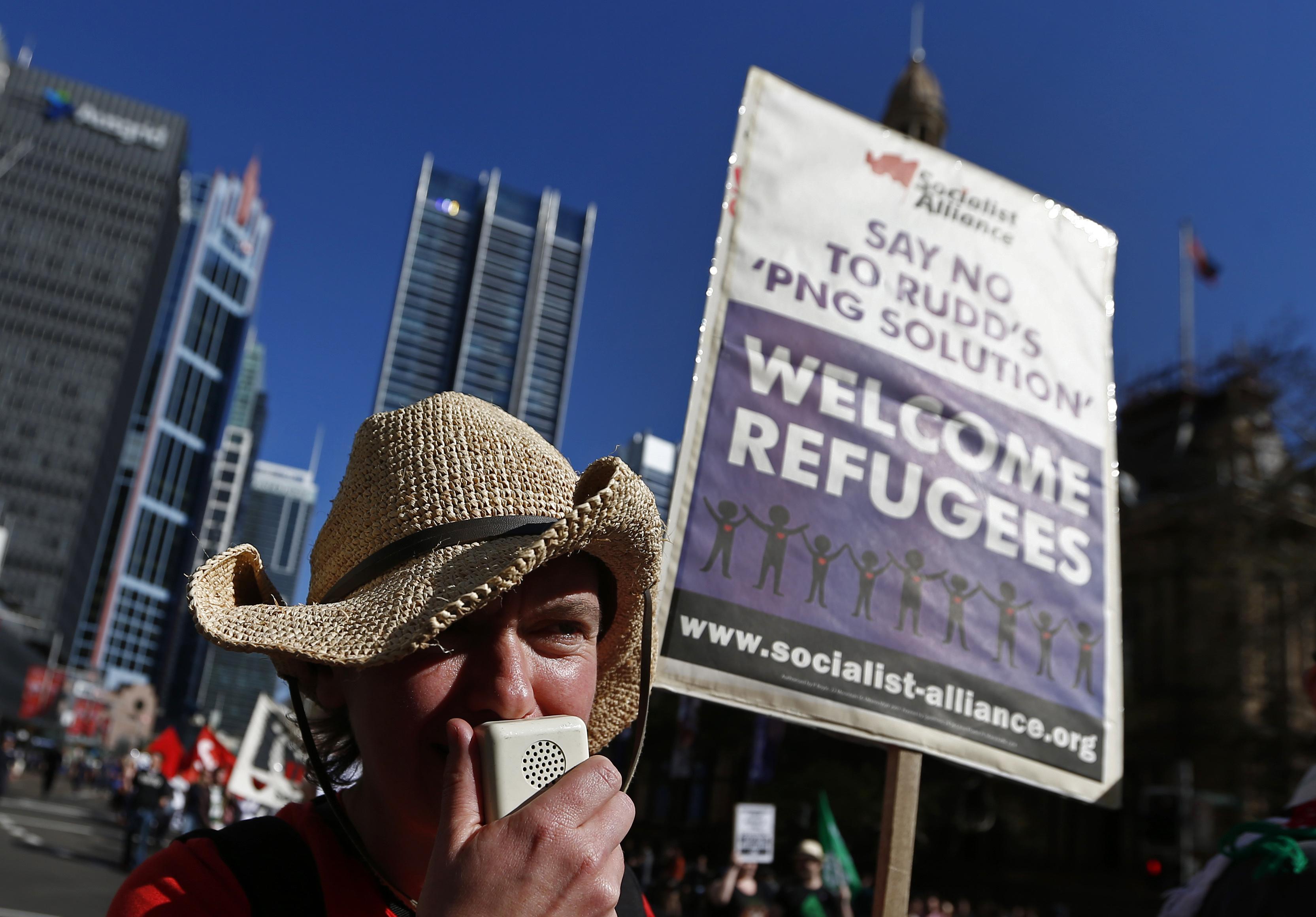 Australian Parties in 'Race to Bottom' on Asylum Seeker Policy | Brookings