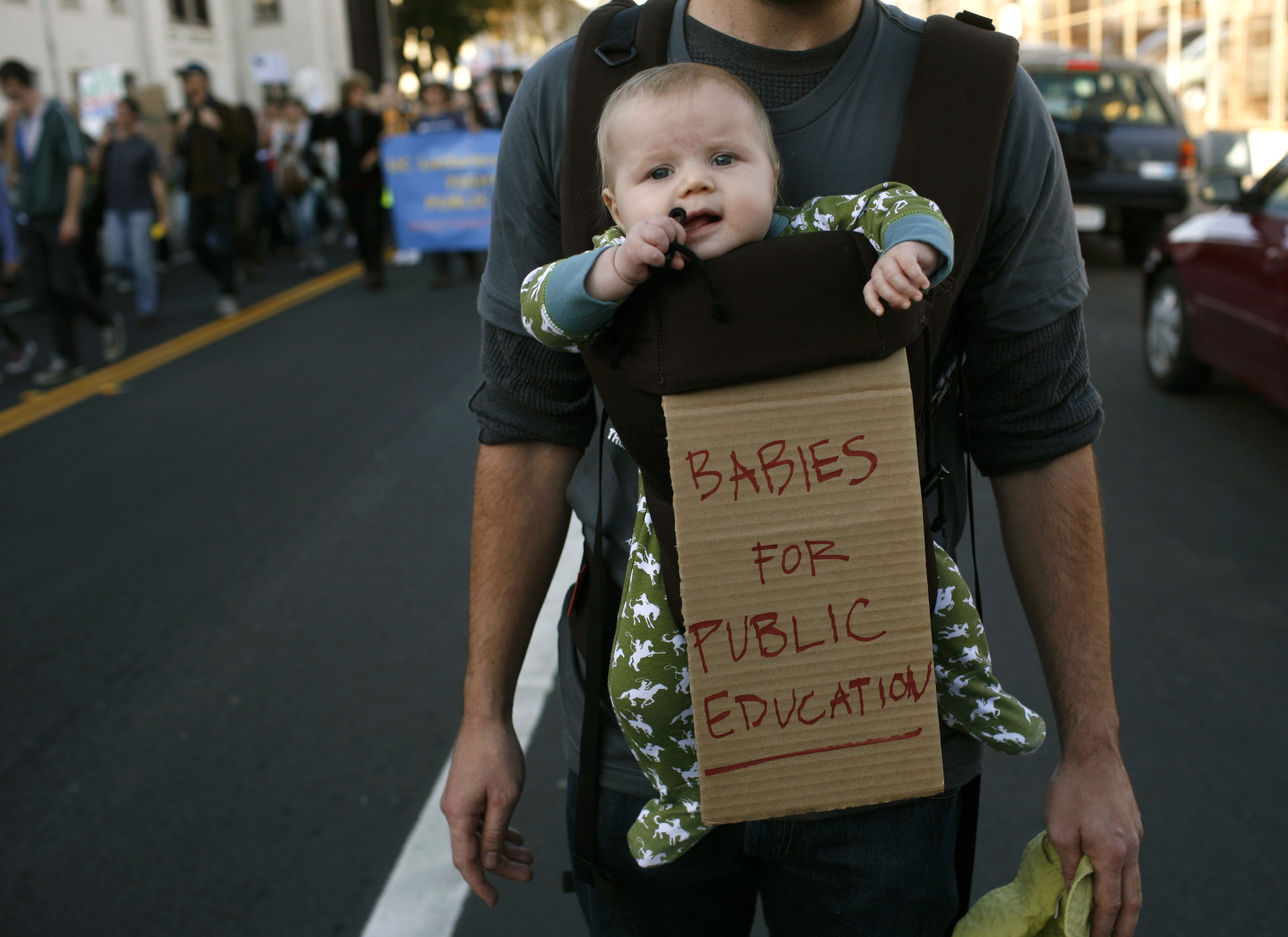 How to Make Toddlers Smarter: Talk to Them | Brookings