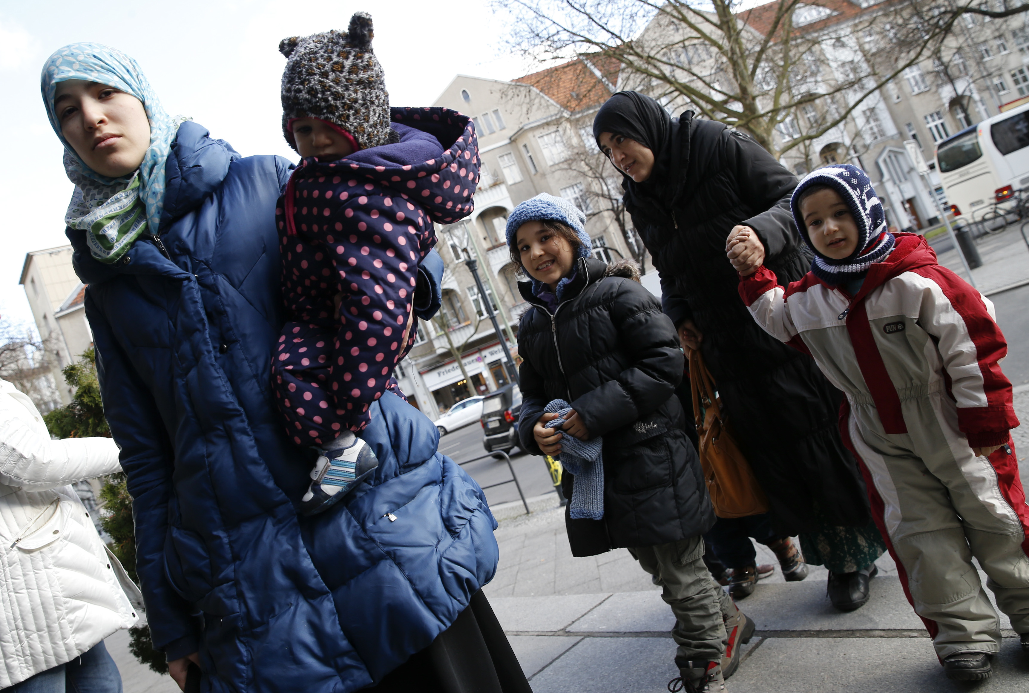 In Europe, integrating refugees falls to cities | Brookings