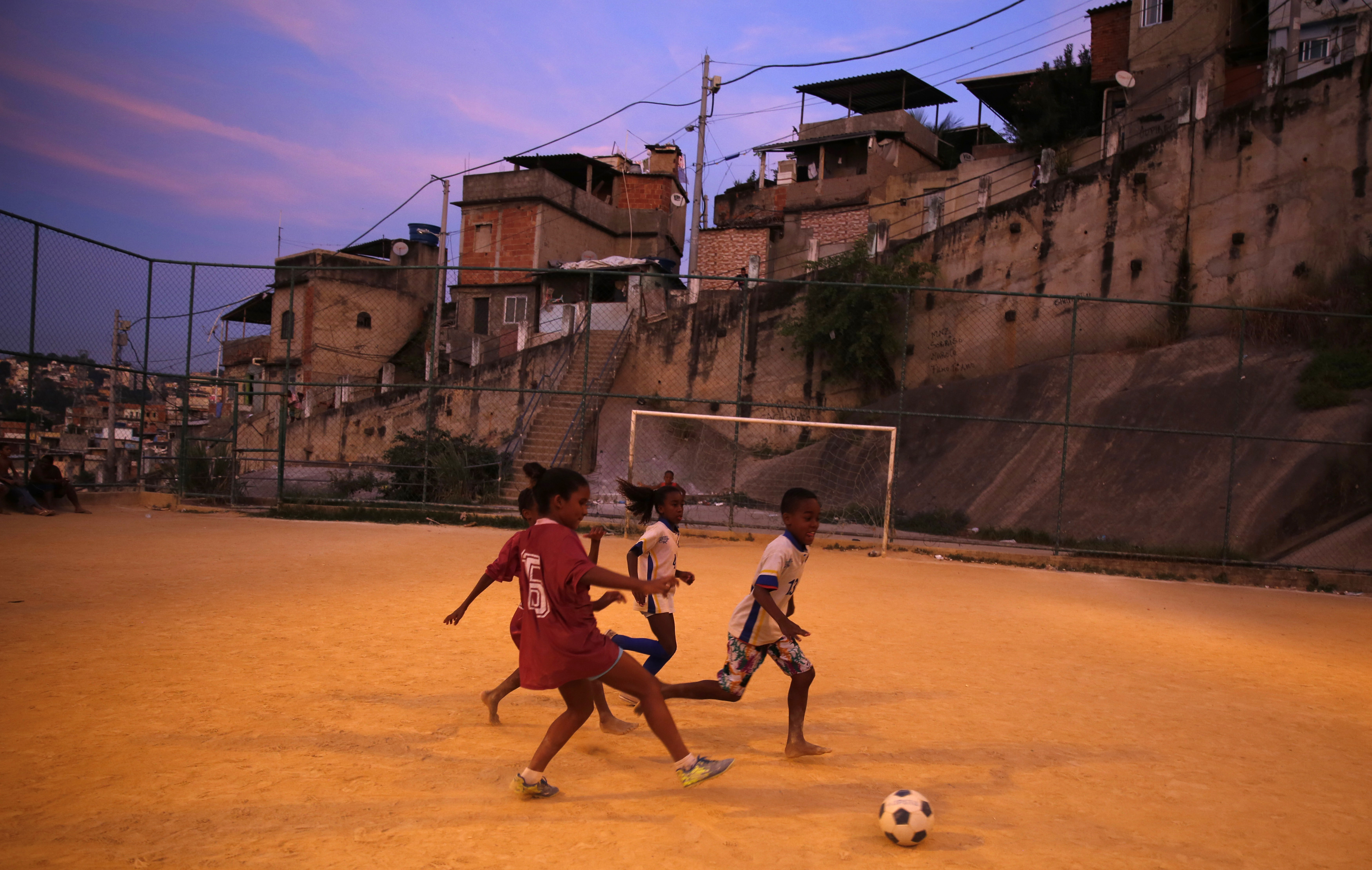 The promise and pitfalls of partnerships in tackling extreme poverty ...