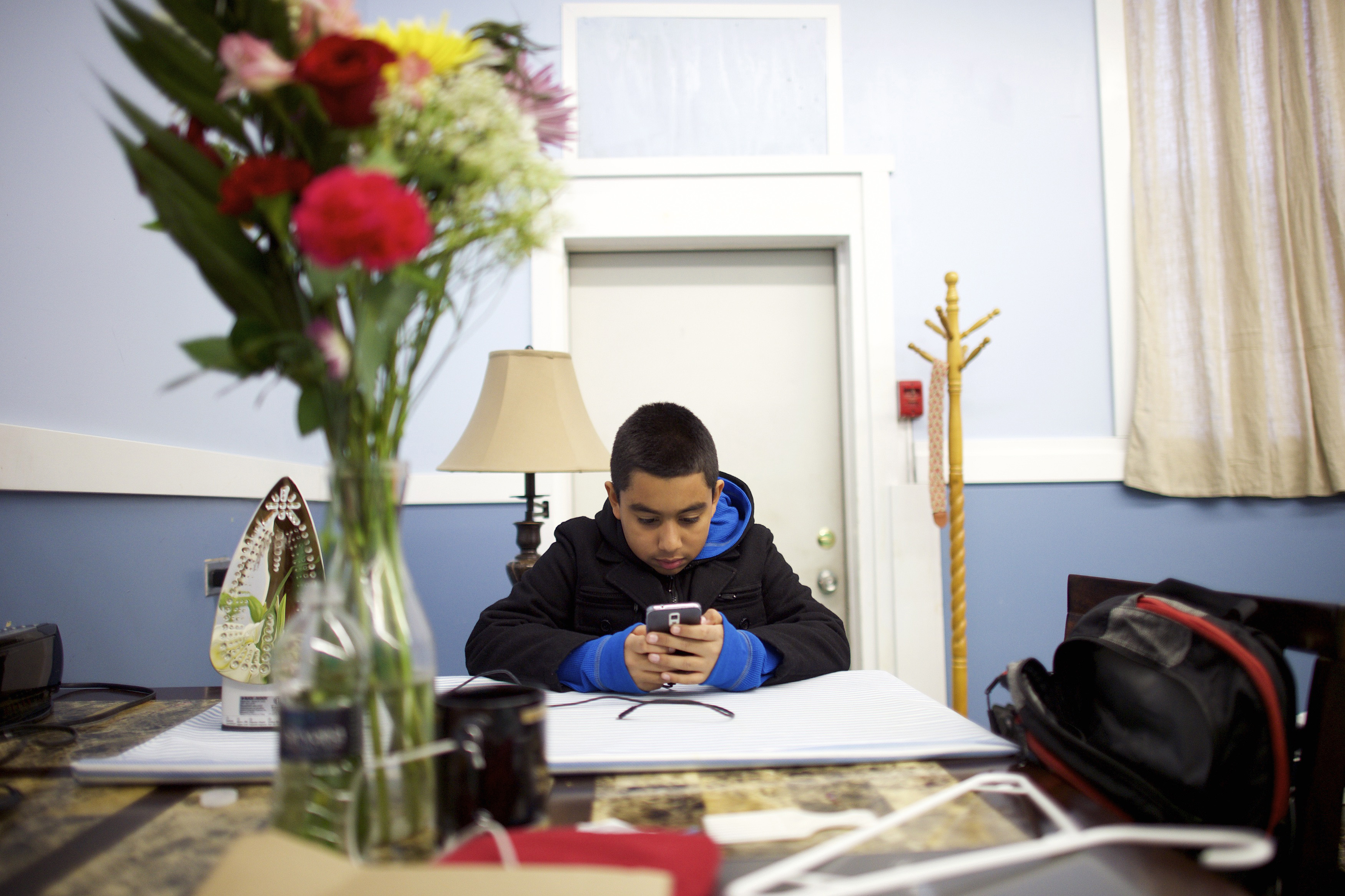 Mobile Phone Adoption is Helping to Close the Broadband Gap | Brookings