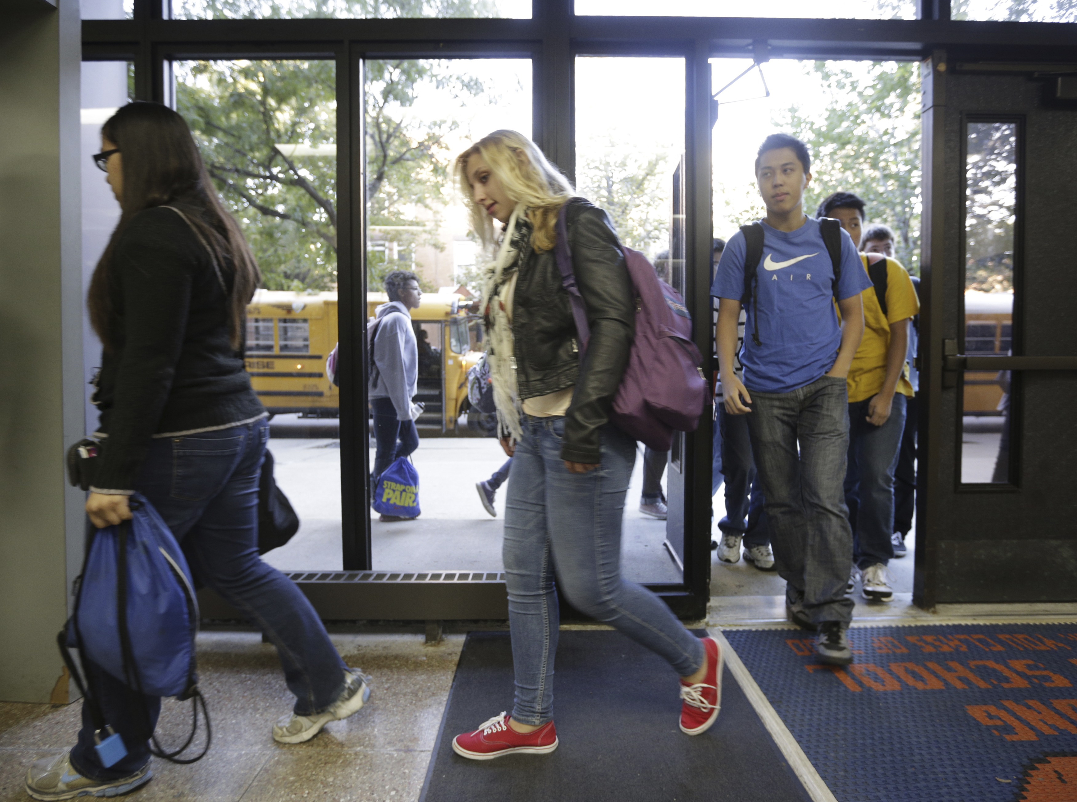 Does more rigorous middle school math coursework change students ...