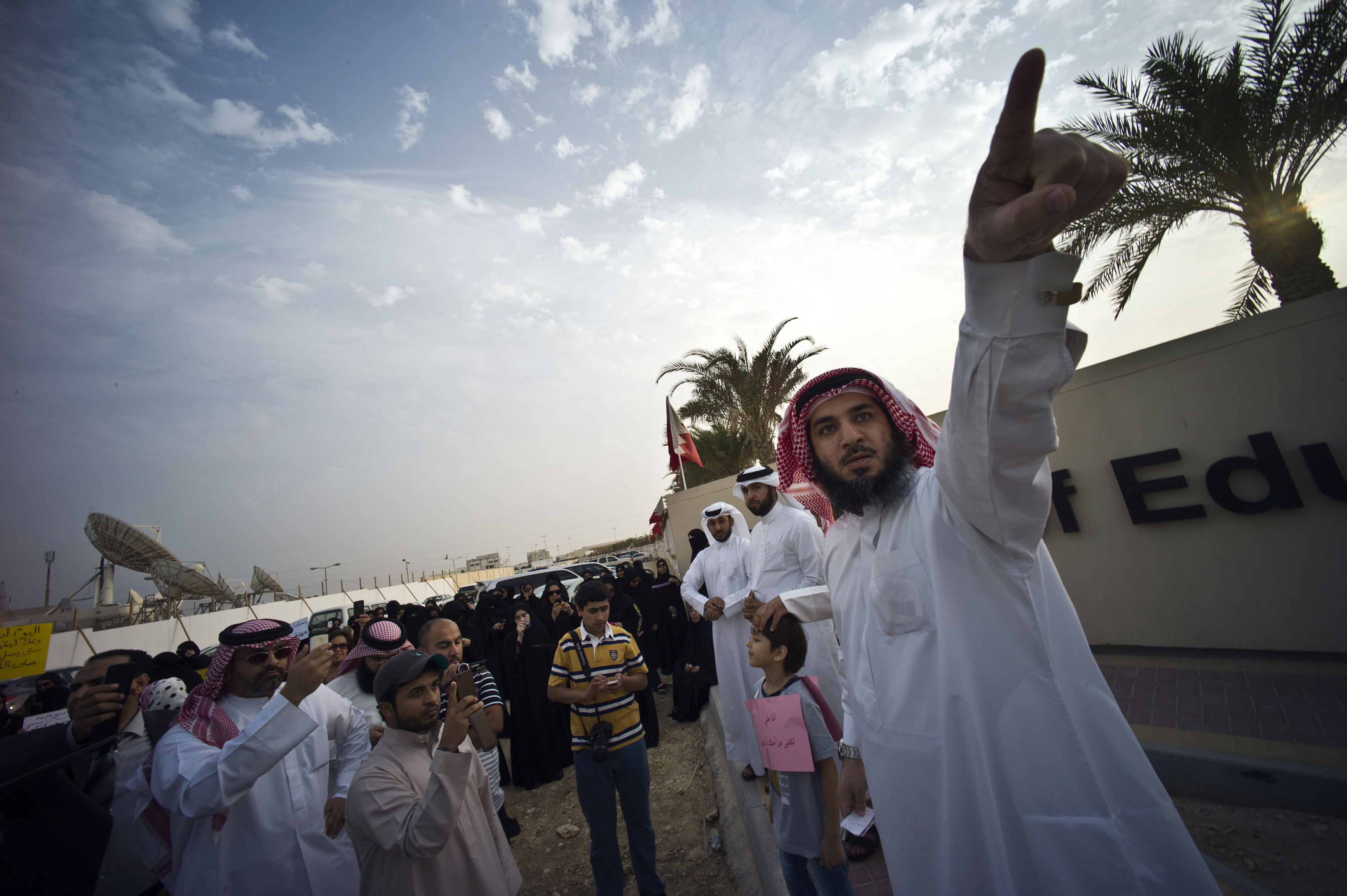 The New Sectarianism: The Arab Uprisings and the Rebirth of the Shi‘a ...