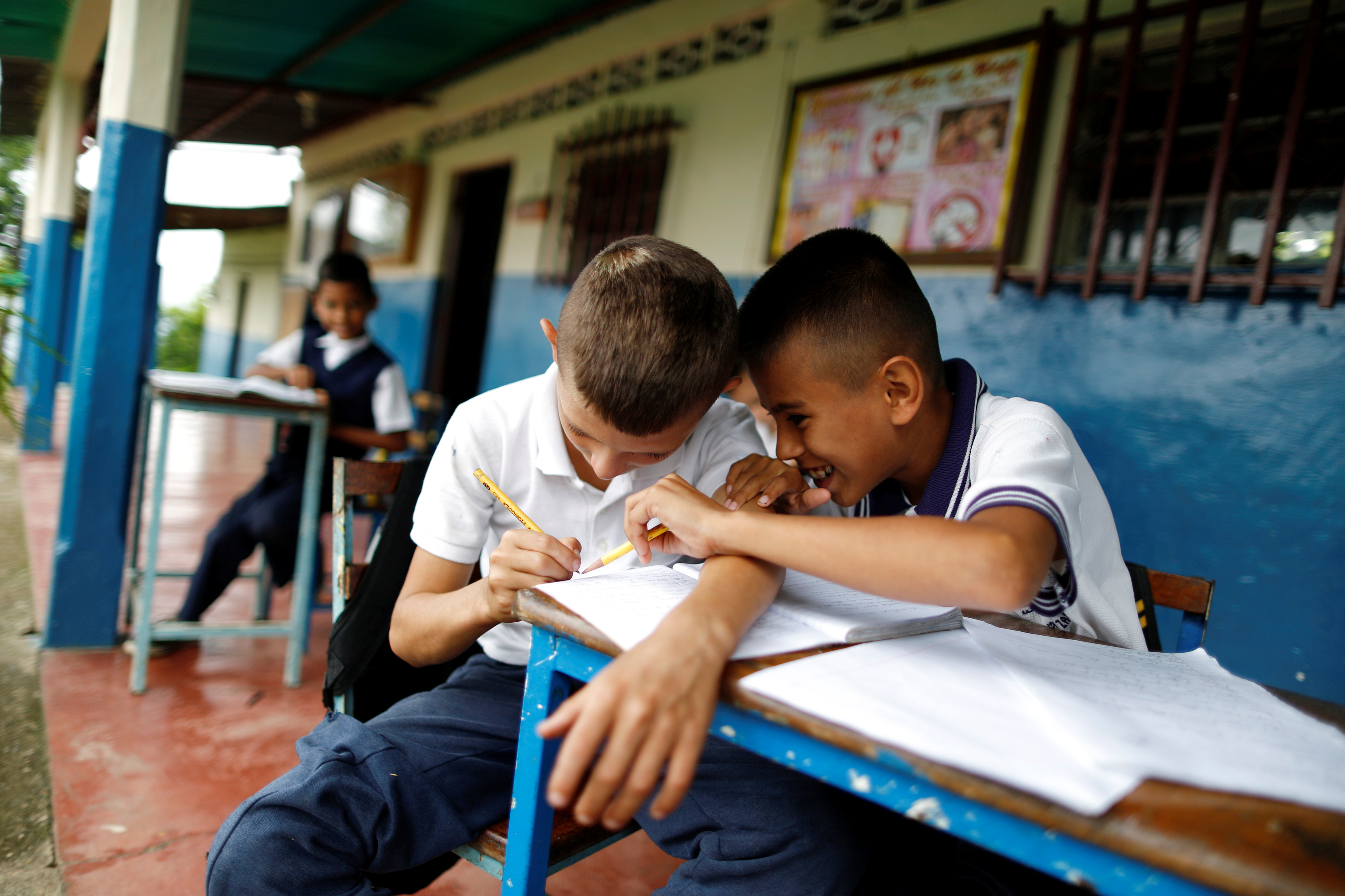 Does more policing make middle schools safer? | Brookings