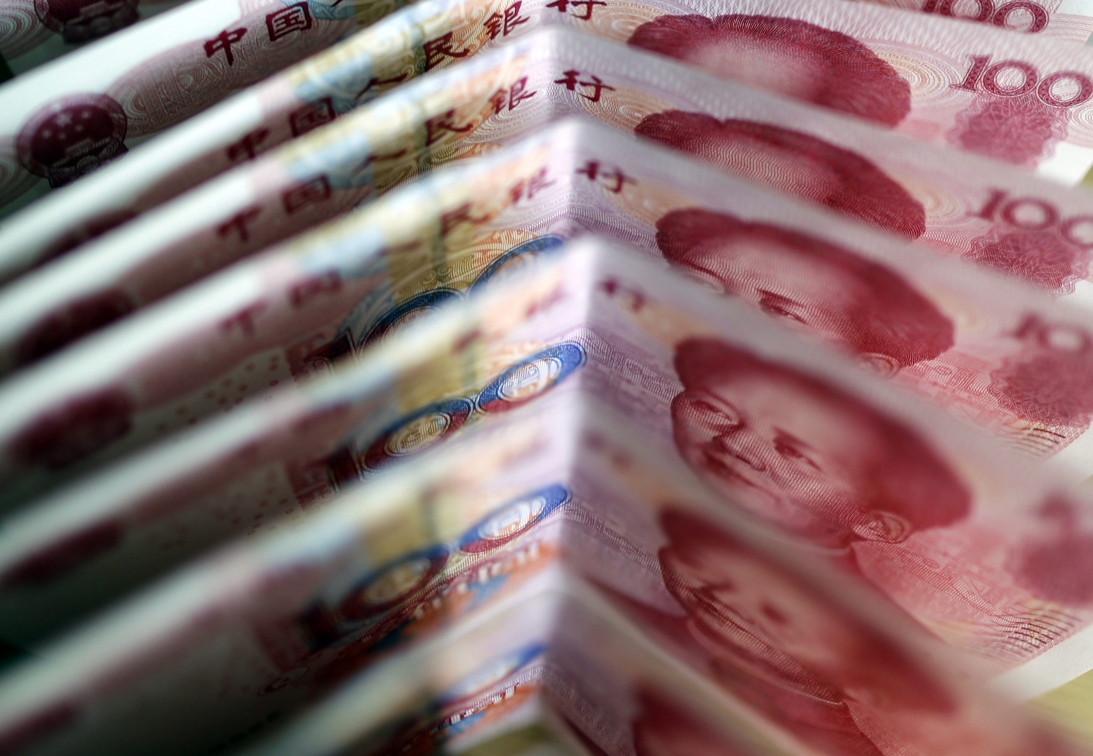 Soaring Reserves Put Renminbi Back in the Spotlight