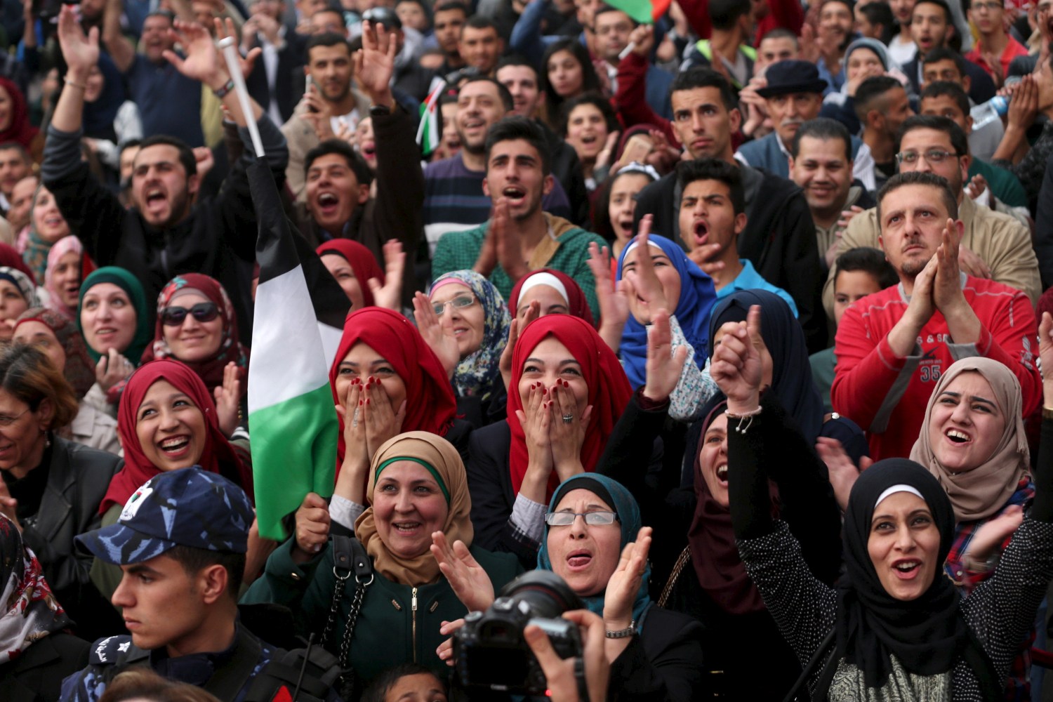 Building artists and leaders in Palestine: The Freedom Theater 10 years ...