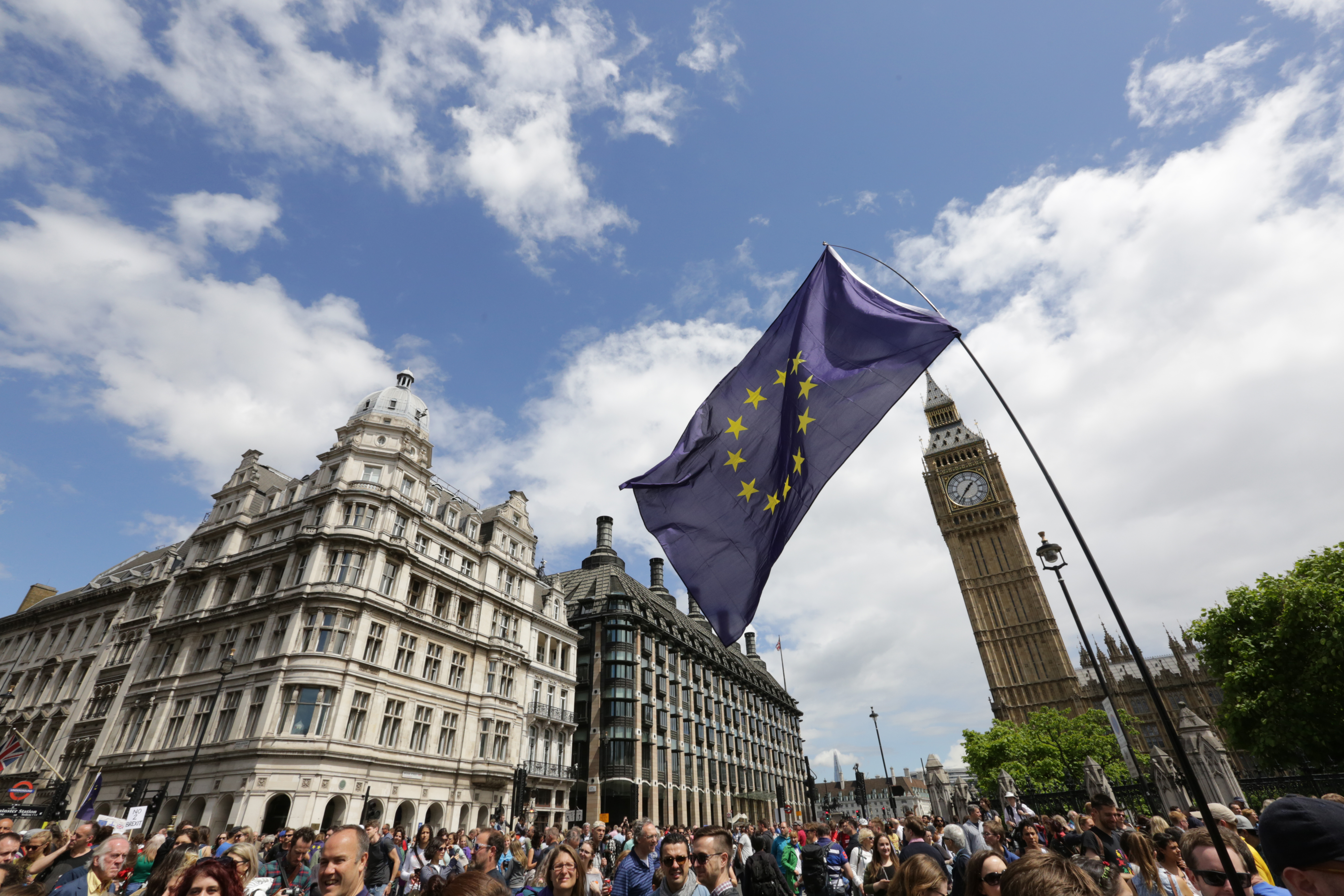 Exit, voice, and loyalty: Lessons from Brexit for global governance ...