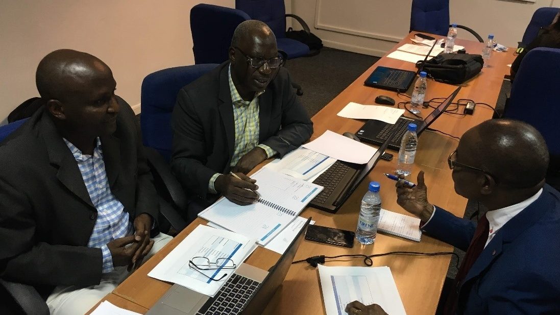 Integrating 21st century skills in the classroom in the Democratic ...