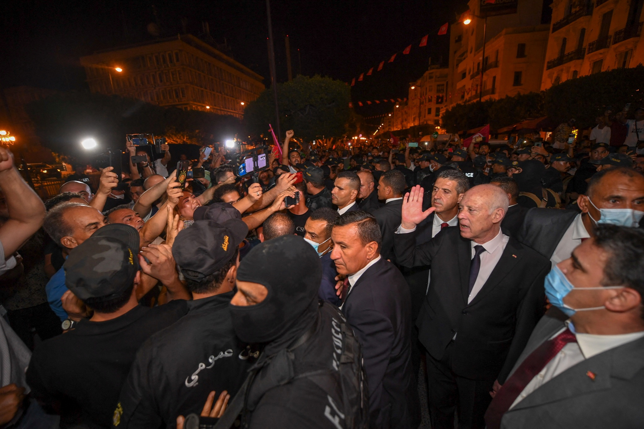 It's not too late: How to save Tunisian democracy | Brookings