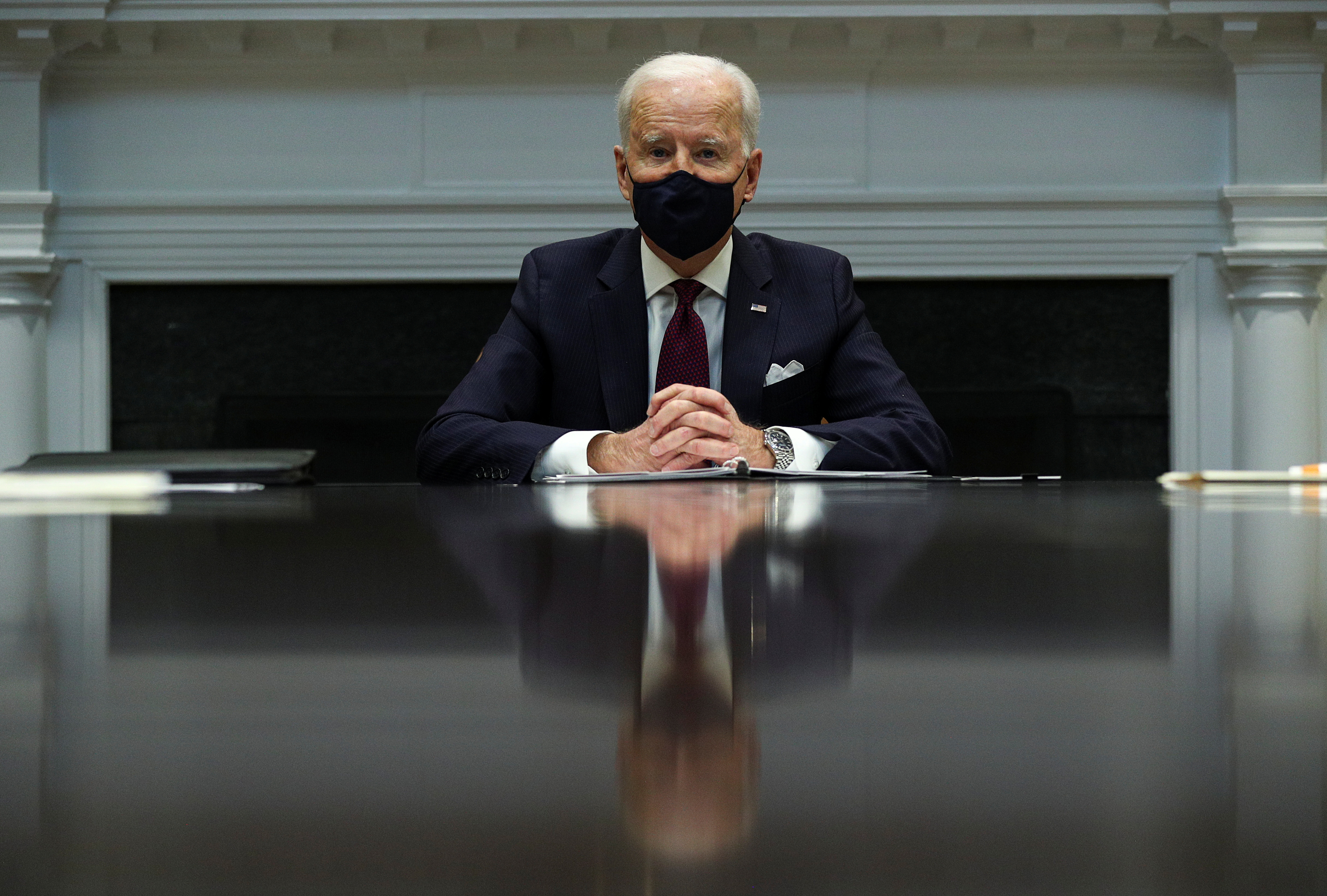 Opportunities and blind spots in the White House’s blueprint for an AI ...