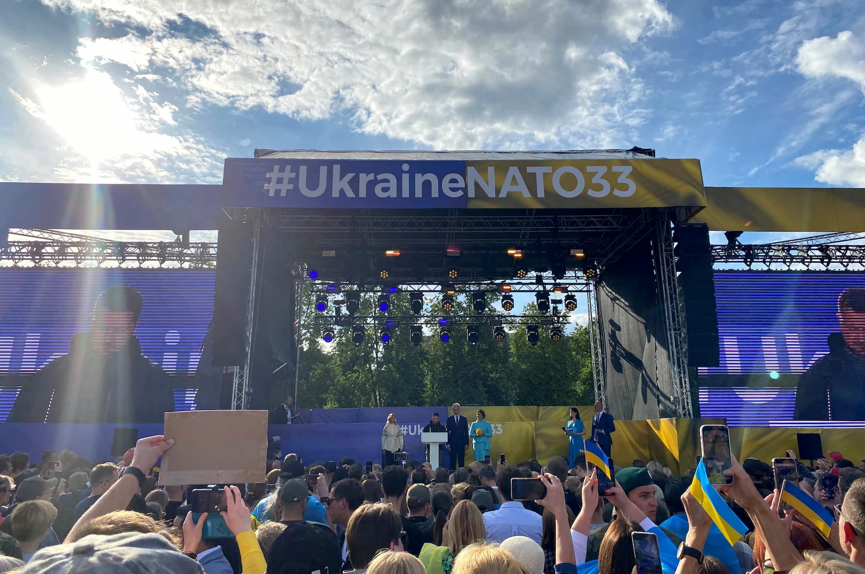 Democrats and Republicans have different views on NATO and Ukraine ...