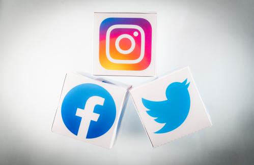 Tracking the invisible primary on social media