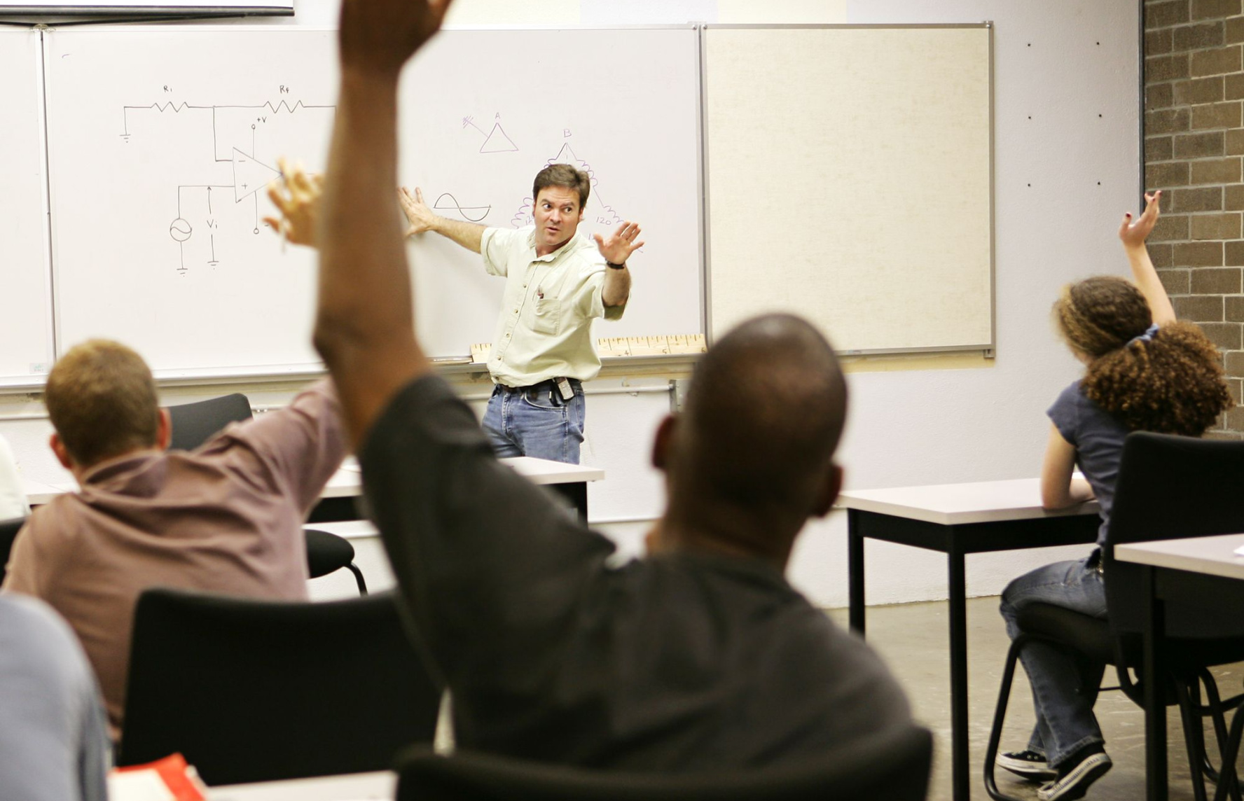 Older-adult college enrollment trends and benefits | Brookings