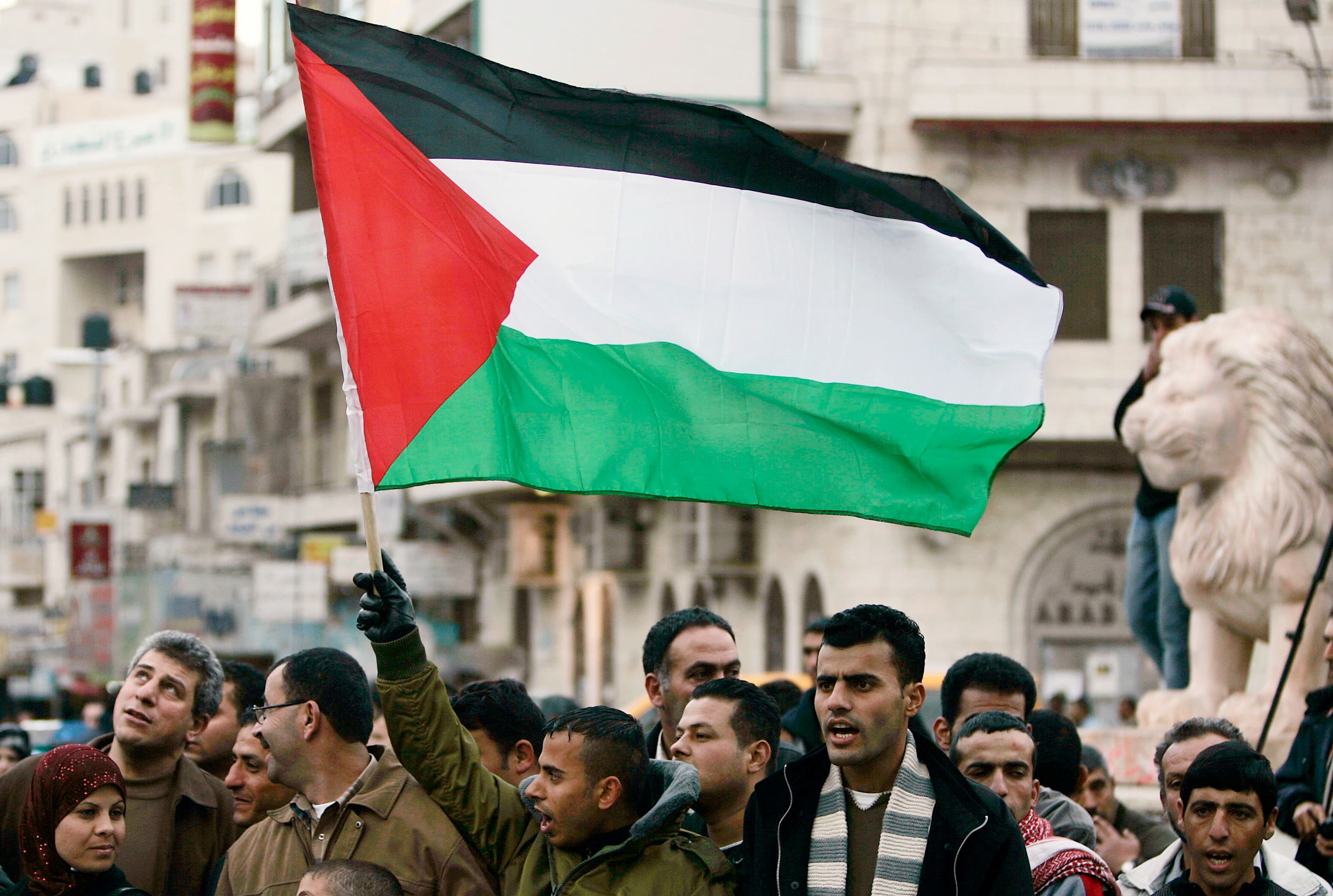 Palestinian politics and society after the war | Brookings