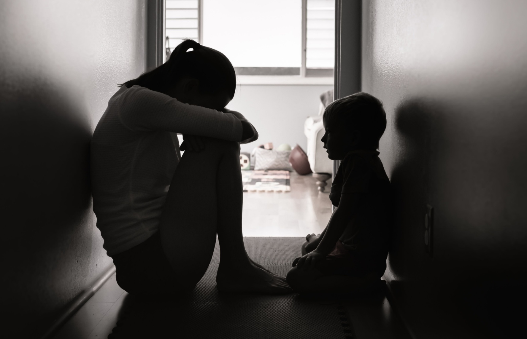 Single mothers experience high rates of psychological distress. The ...