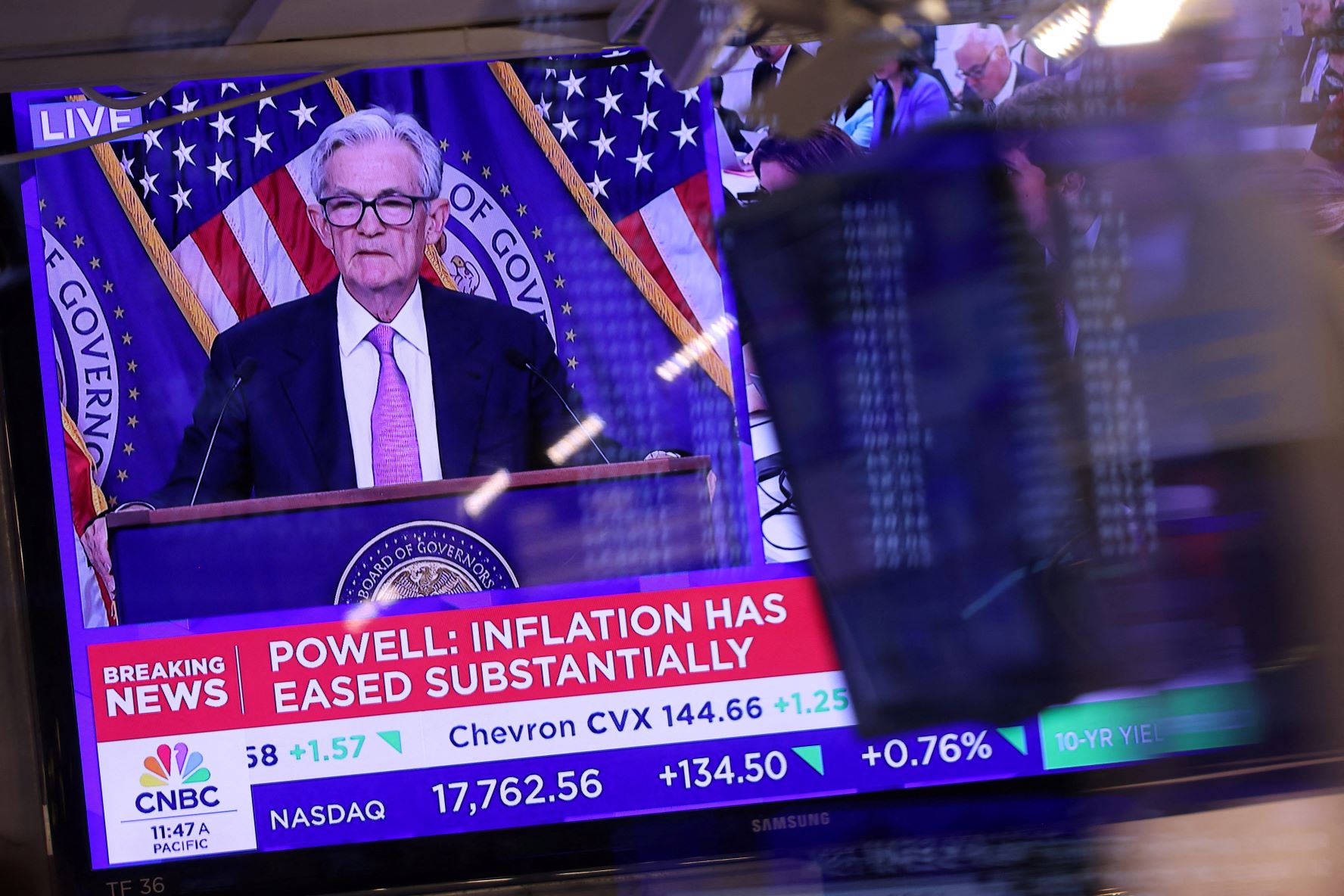 How will the Federal Reserve revise its monetary policy framework in ...