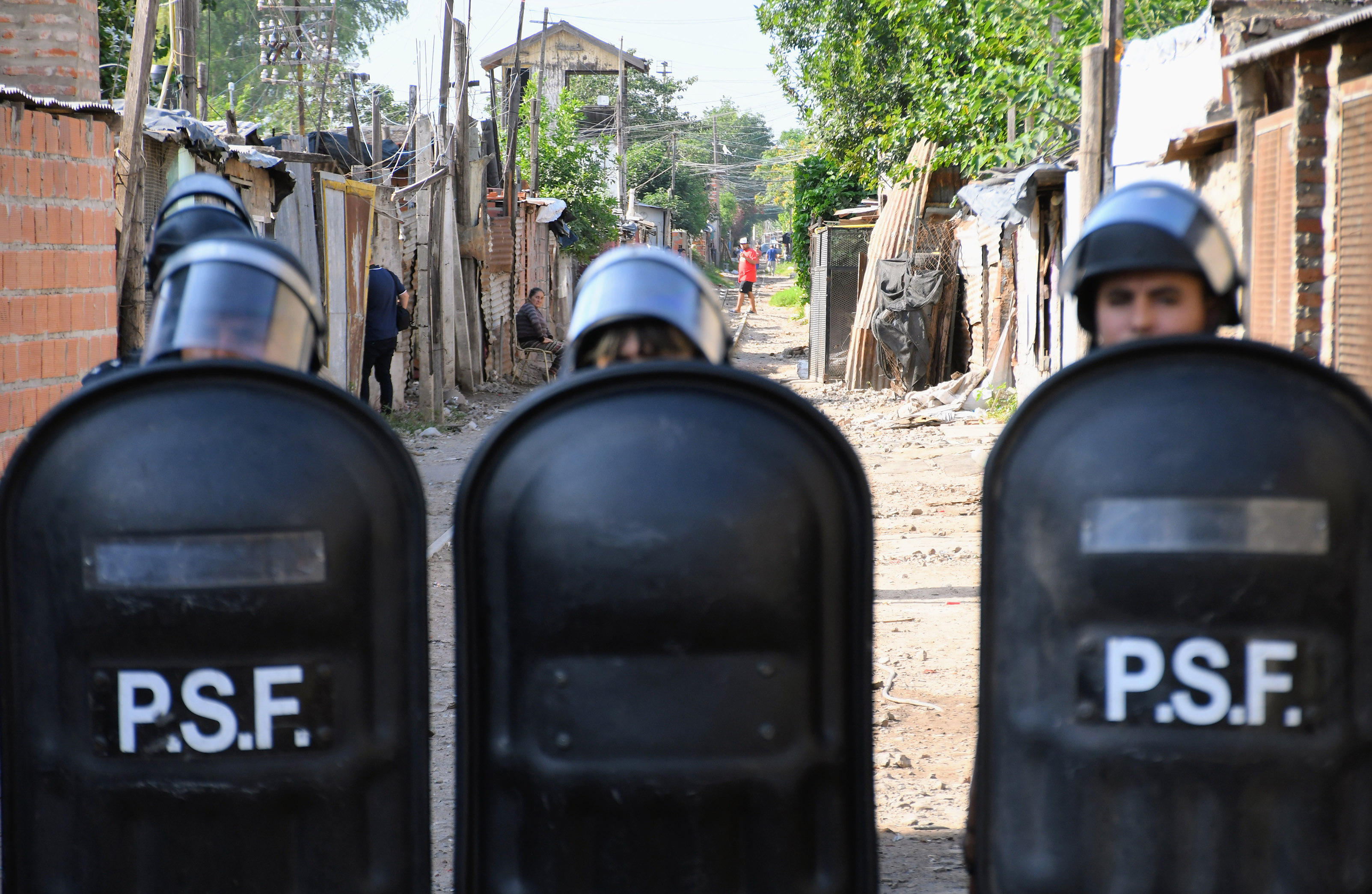 How Chinese criminal networks fuel illicit markets across the Americas ...